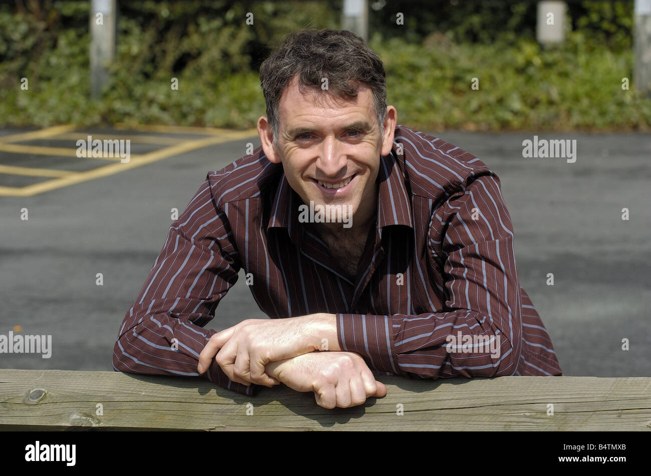 Emmerdale actor Tony Audenshaw shows off his trim figure after his ...