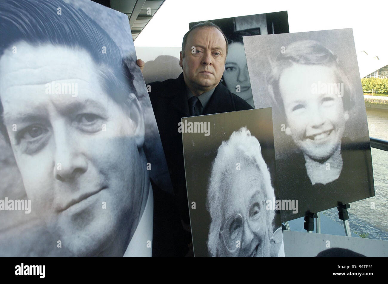 Alex Norton October 2006 pictures of actor alex norton with some of the ...