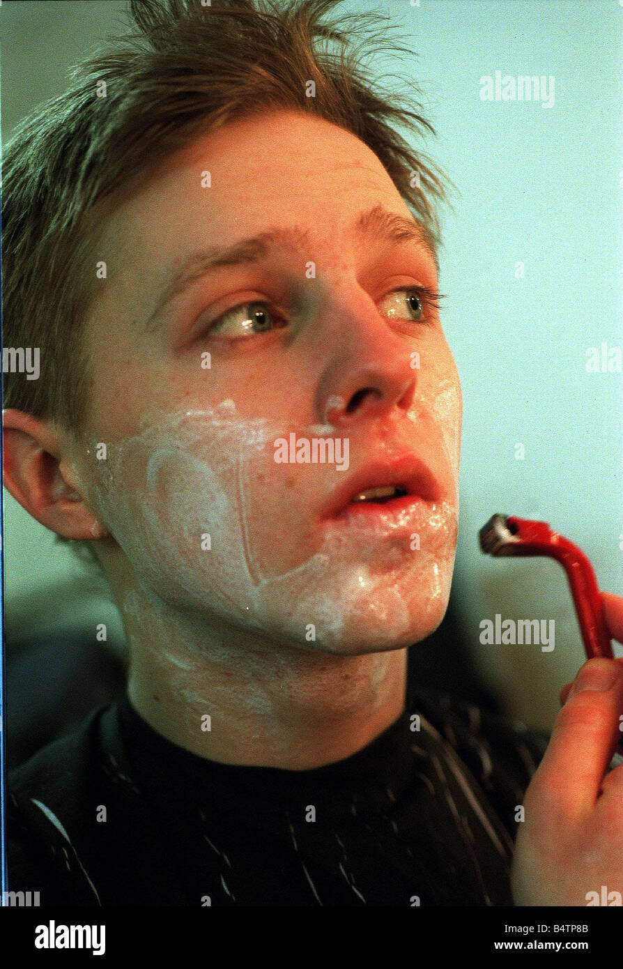 Actor Pete Ashmore changes from male to female Elle January 2001 Stock ...