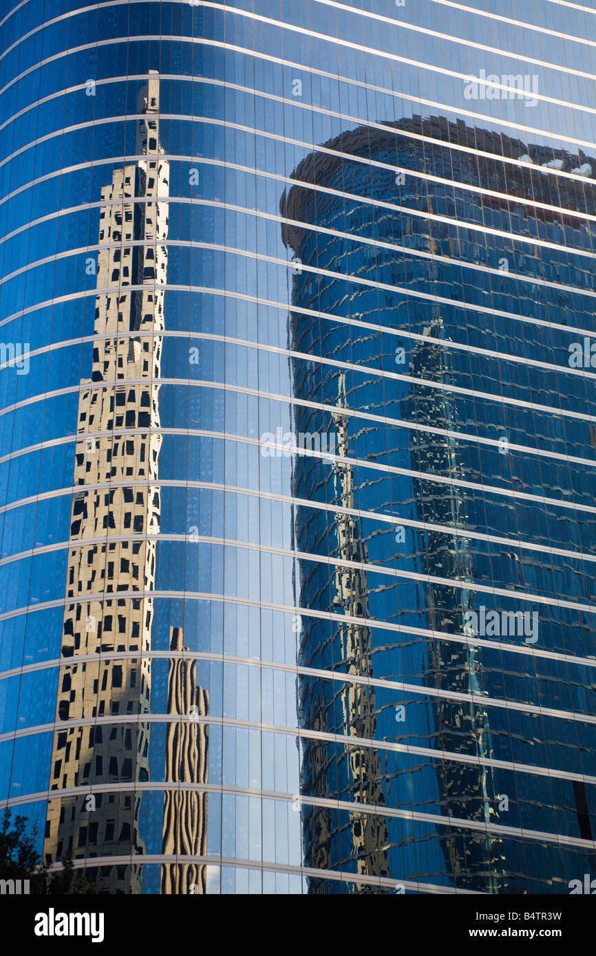 Hi rise architecture hi-res stock photography and images - Alamy