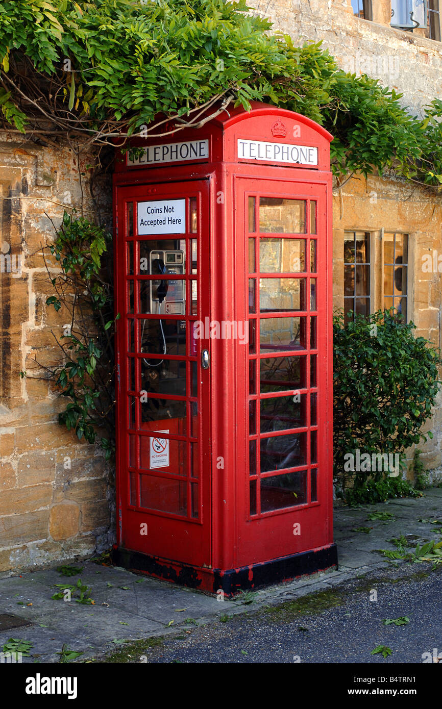 English Red Telephone Box in Montacute Village Somerset Stock Photo - Alamy