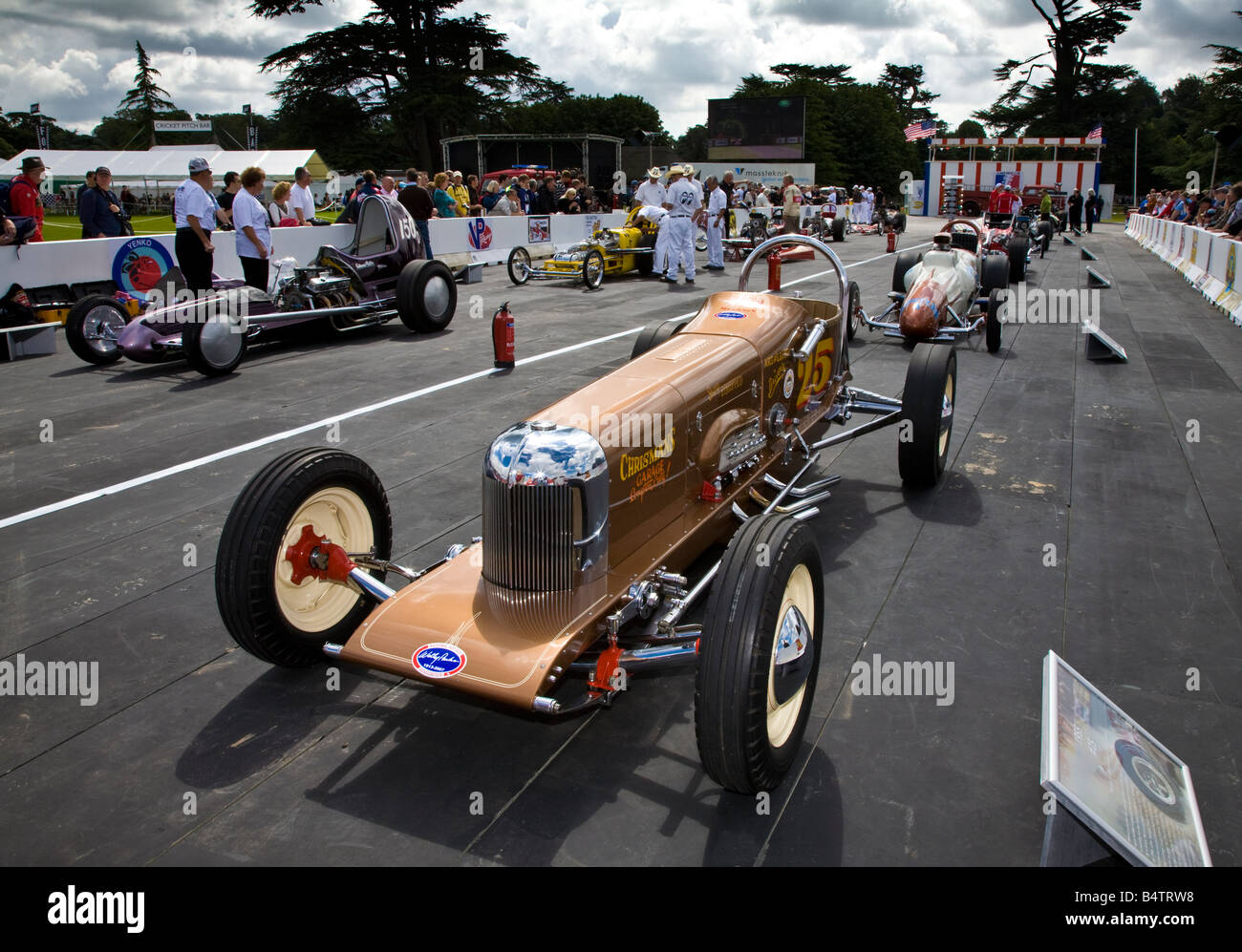 Drag racing 1950s hi-res stock photography and images - Alamy