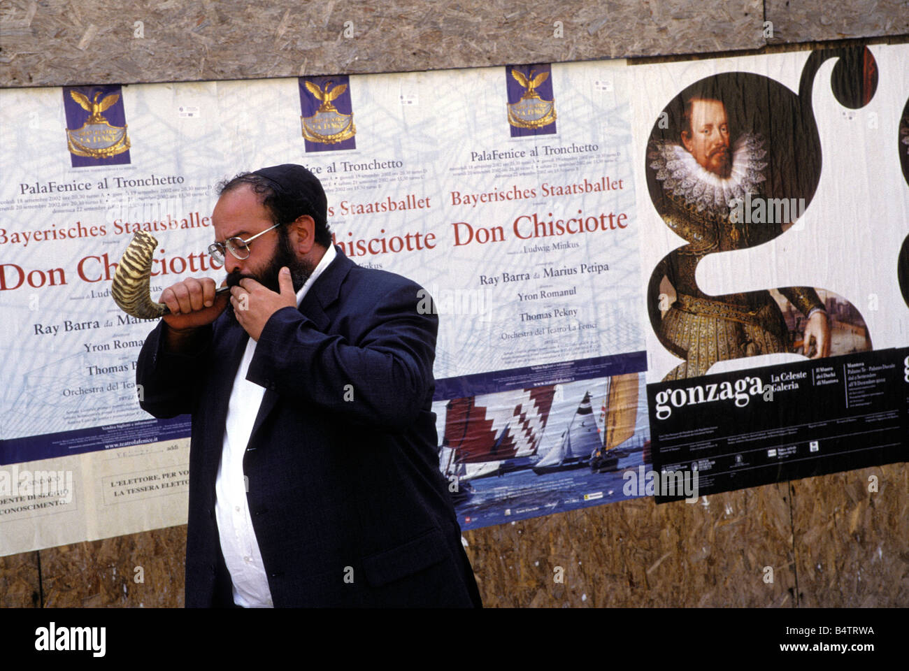 Venice Italy Jewish man blowing a Ram's Horn Shofar in the Ghetto Stock ...