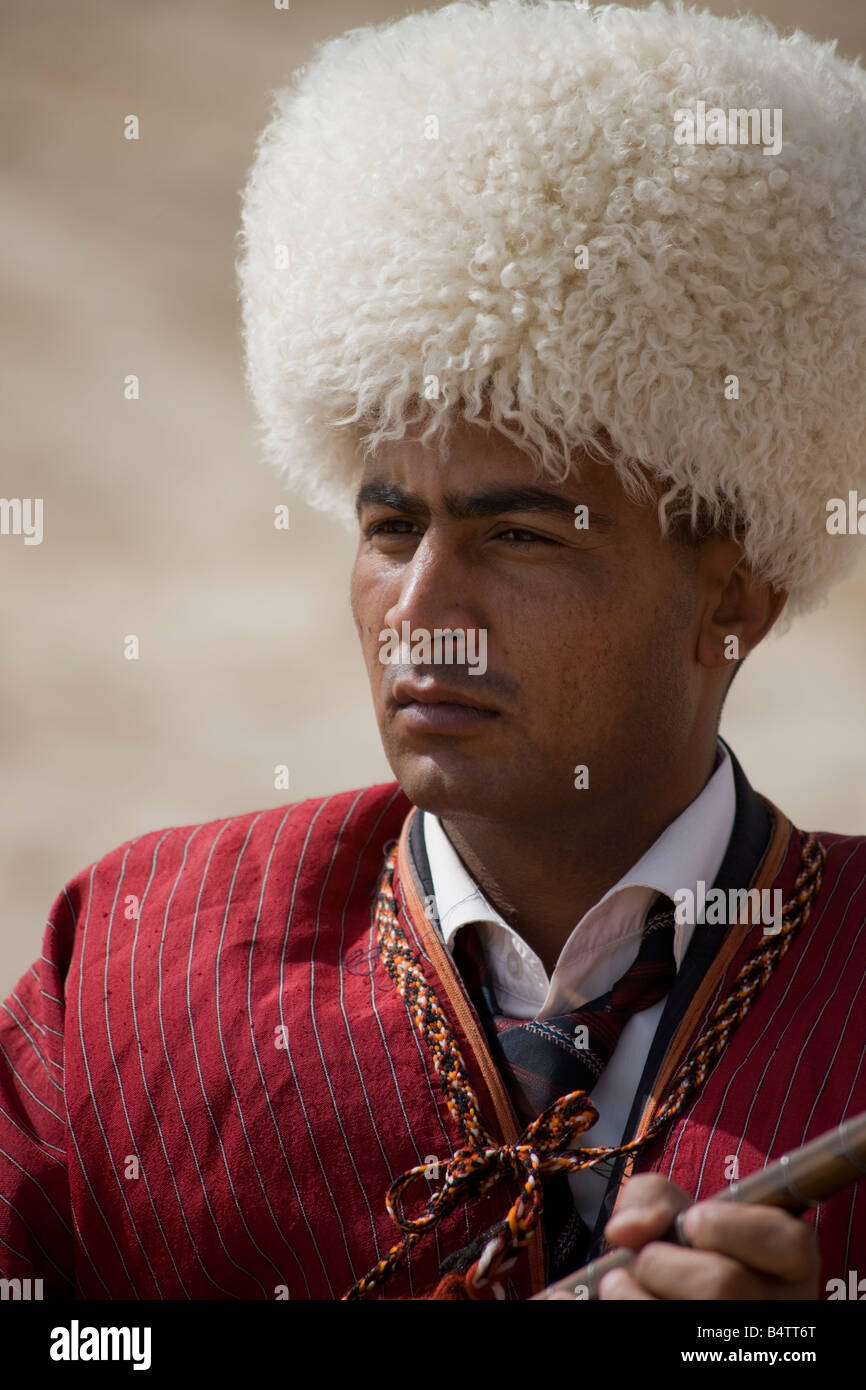 Man of turkmenistan hi-res stock photography and images - Alamy