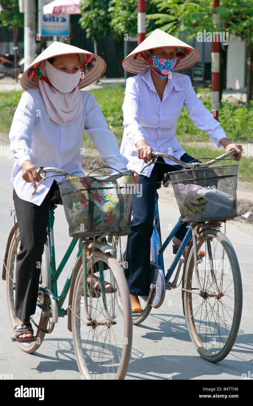 Bicycle rural Vietnam Stock Photo - Alamy