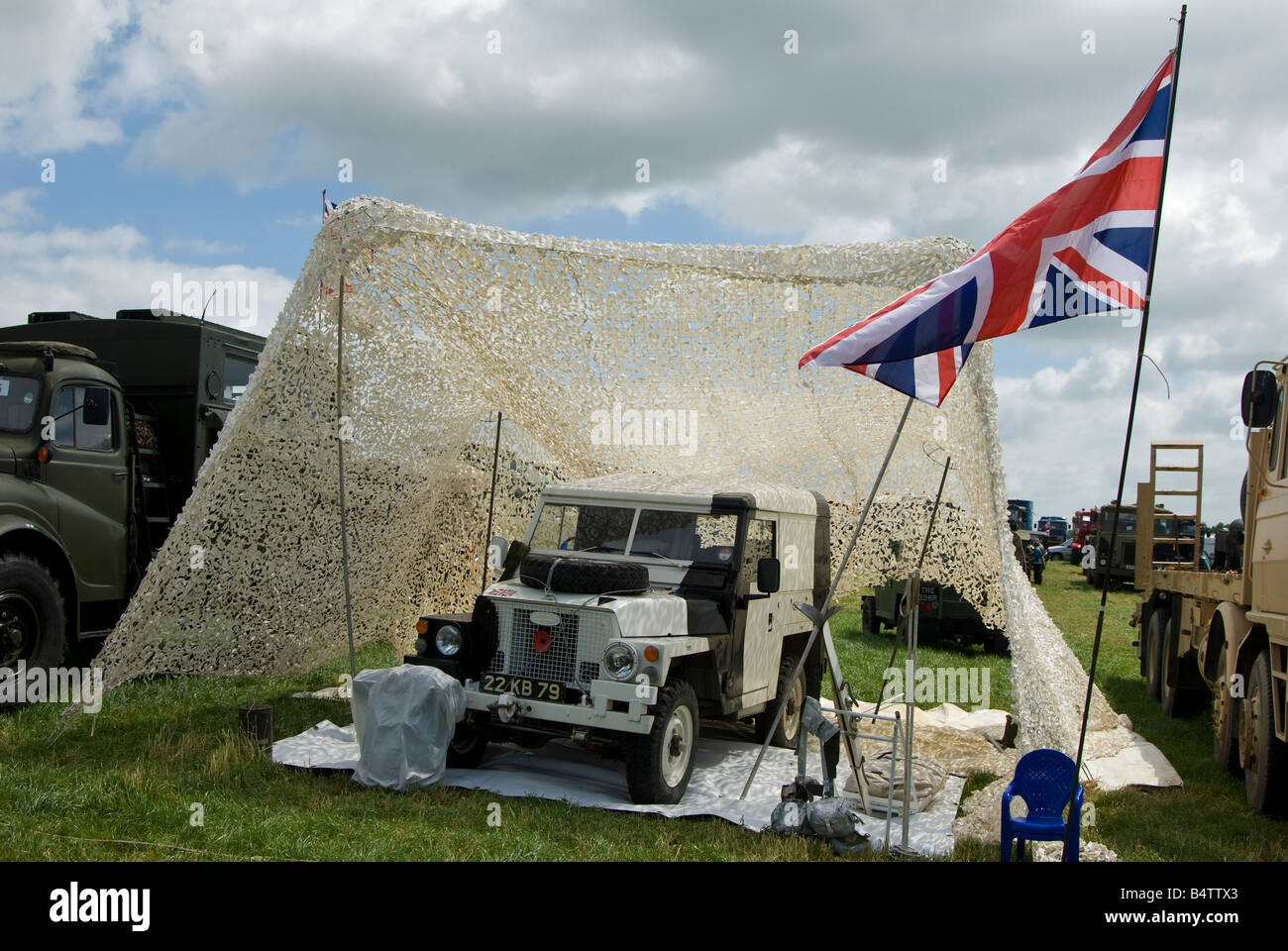 Military landrover hi-res stock photography and images - Alamy