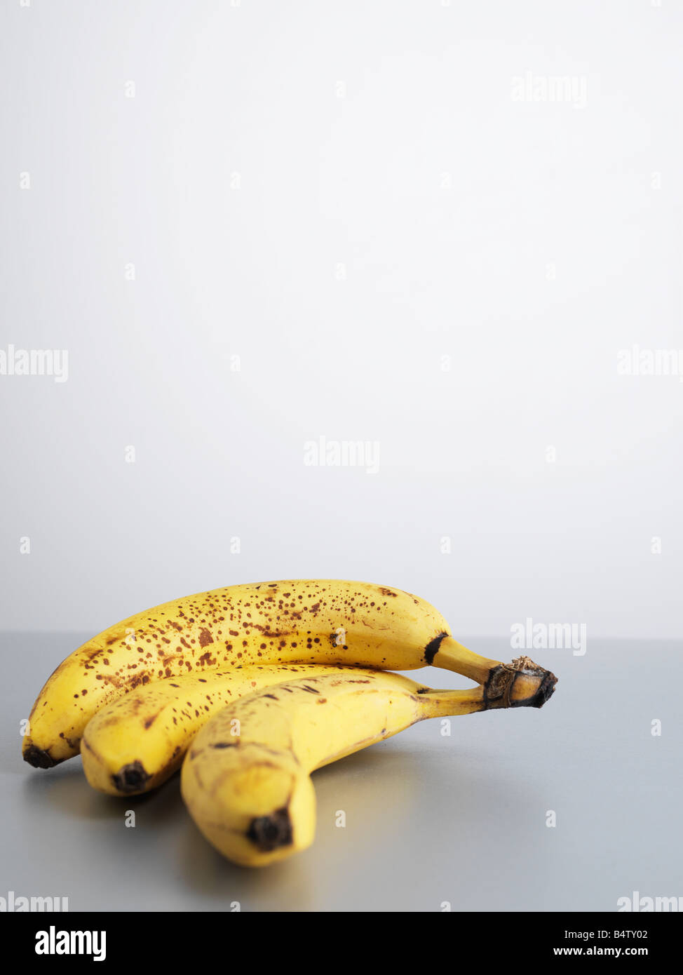 Bruised fruit hi-res stock photography and images - Alamy