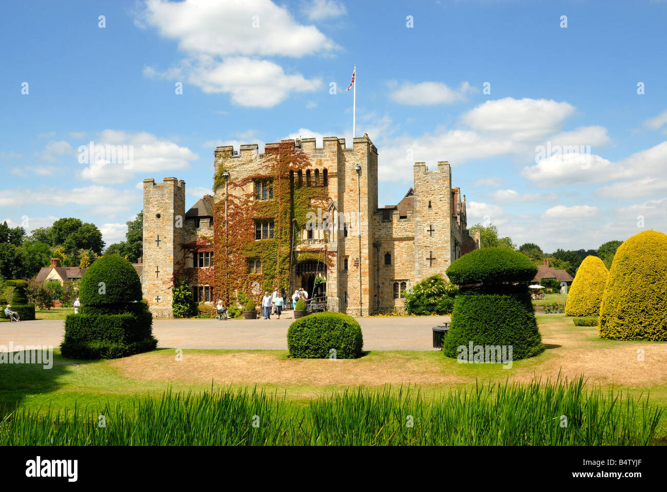 Hever castle hi-res stock photography and images - Alamy