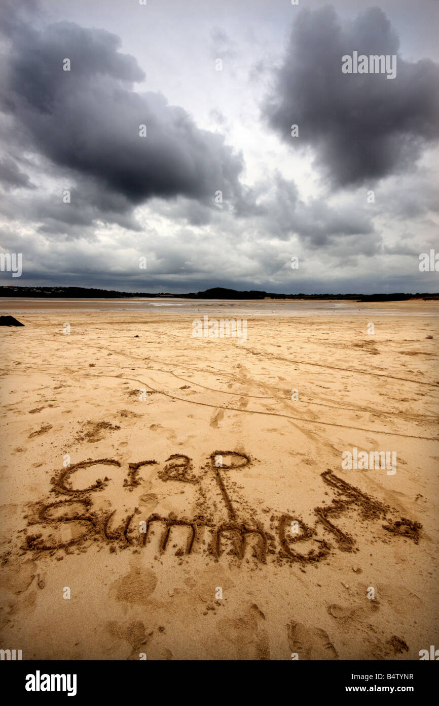 Harbour cove beach padstow hi-res stock photography and images - Alamy