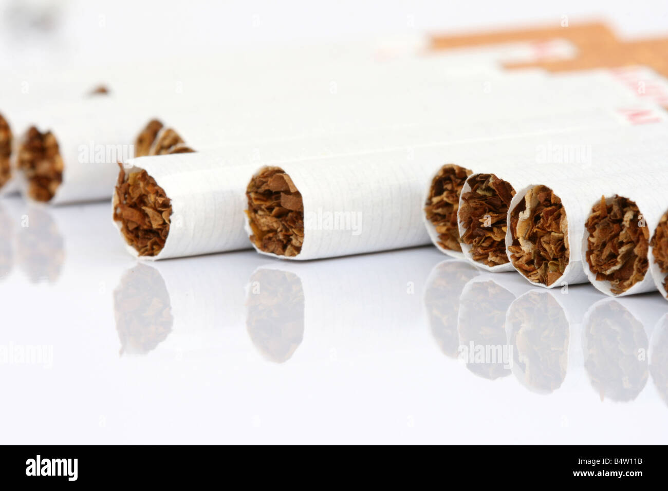 Filter cigarettes hi-res stock photography and images - Alamy