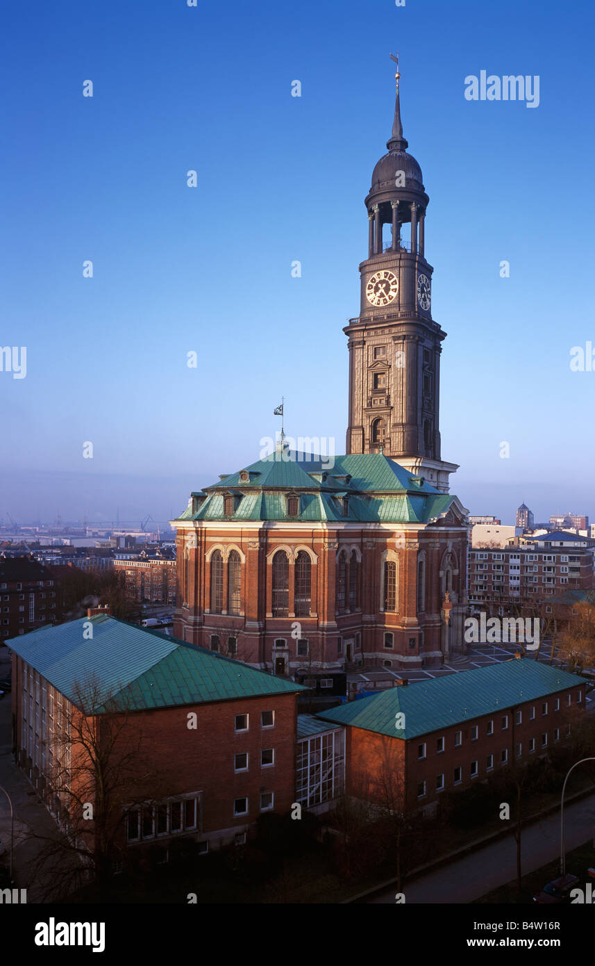 Hamburg, Michaeliskirche, Blick von Nord-Osten aus St. Michaelis Stock ...