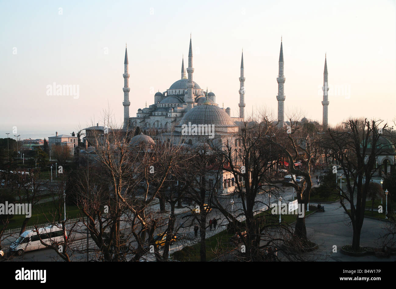 Sultan ahmed mosque prayer hi-res stock photography and images - Alamy