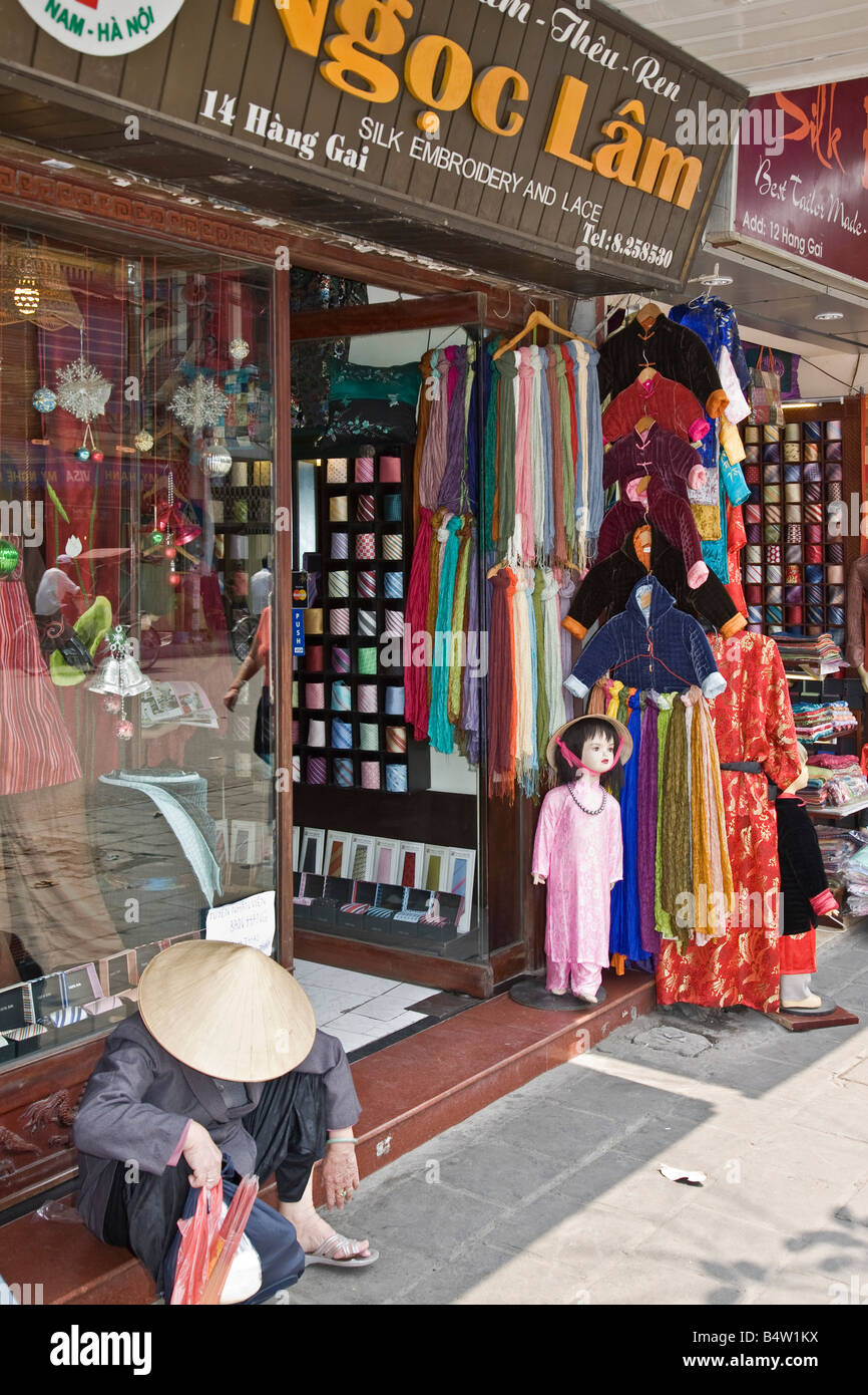 Shop Hanoi Vietnam Stock Photo - Alamy