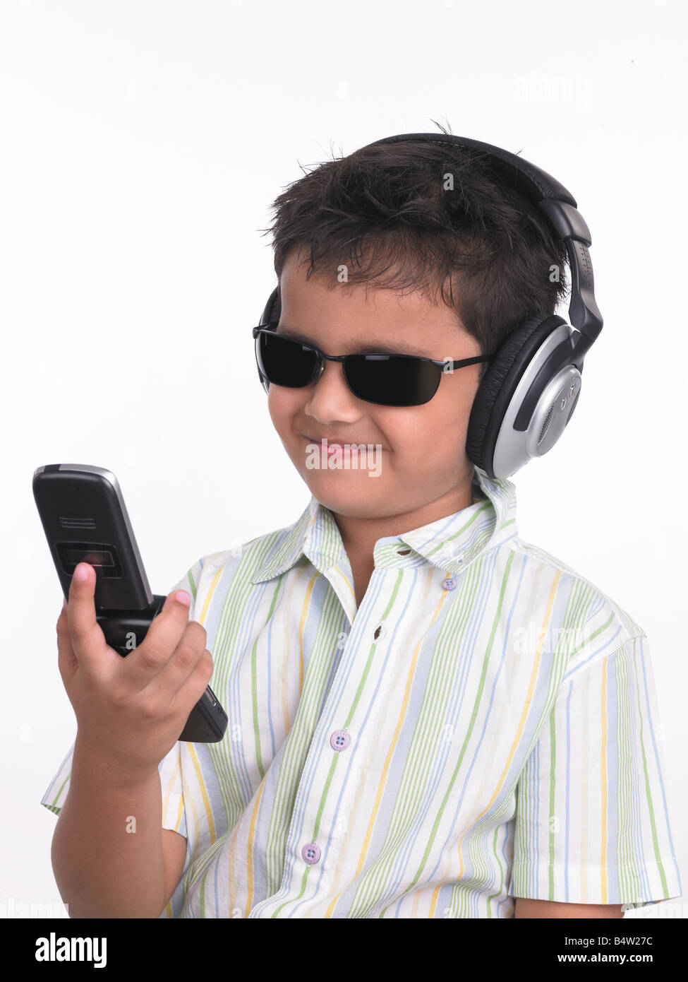 Boy headphones texting hi-res stock photography and images - Alamy