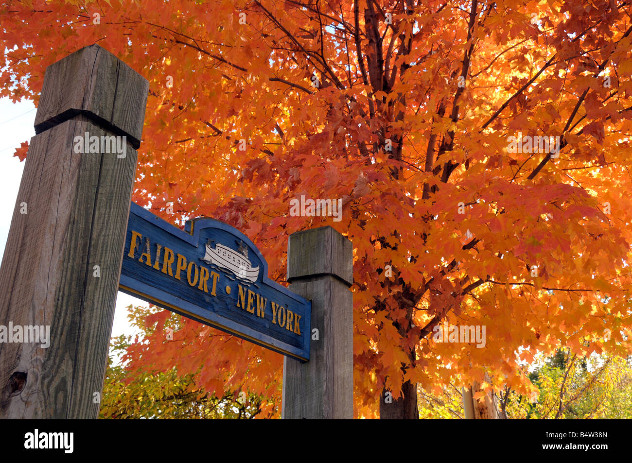 Town of Fairport sign by Erie Canal, NY USA Stock Photo - Alamy