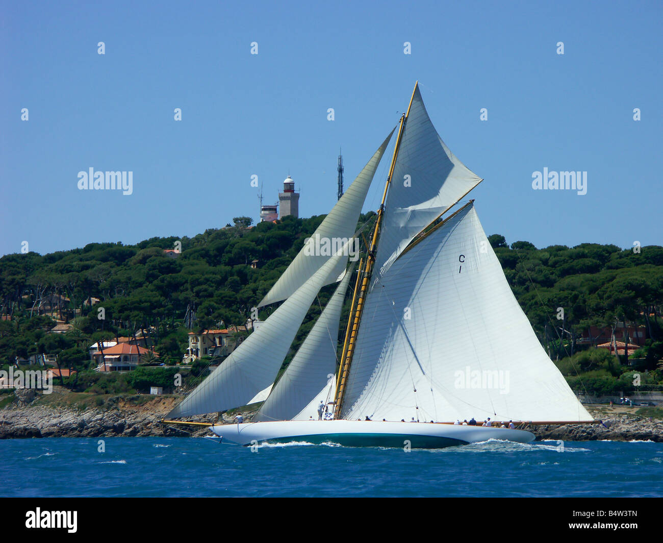 Classic yacht hi-res stock photography and images - Alamy