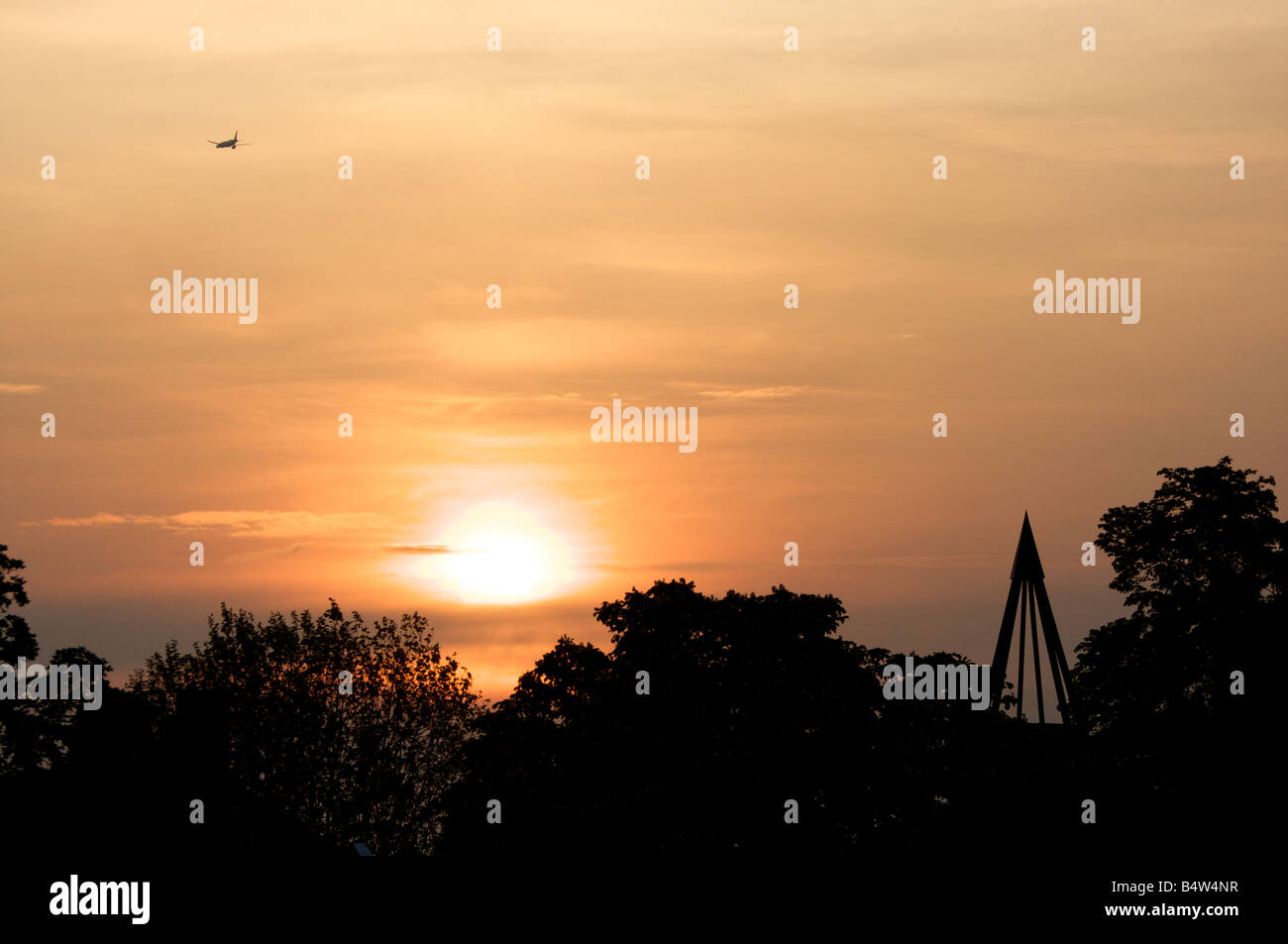 Sunset at Clapham Common, London, United Kingdom Stock Photo - Alamy