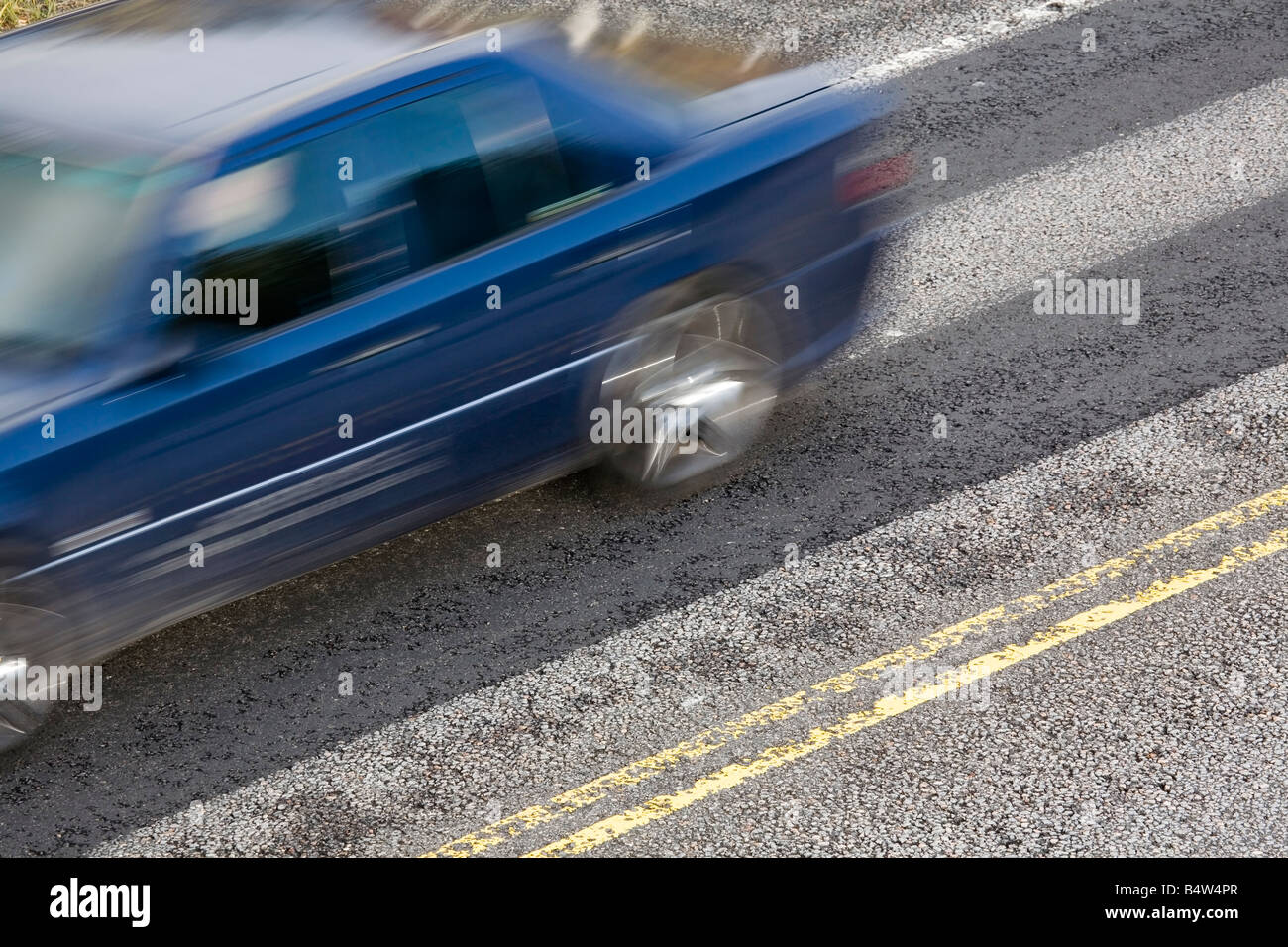 1 vehicle car moving background hi-res stock photography and images - Alamy