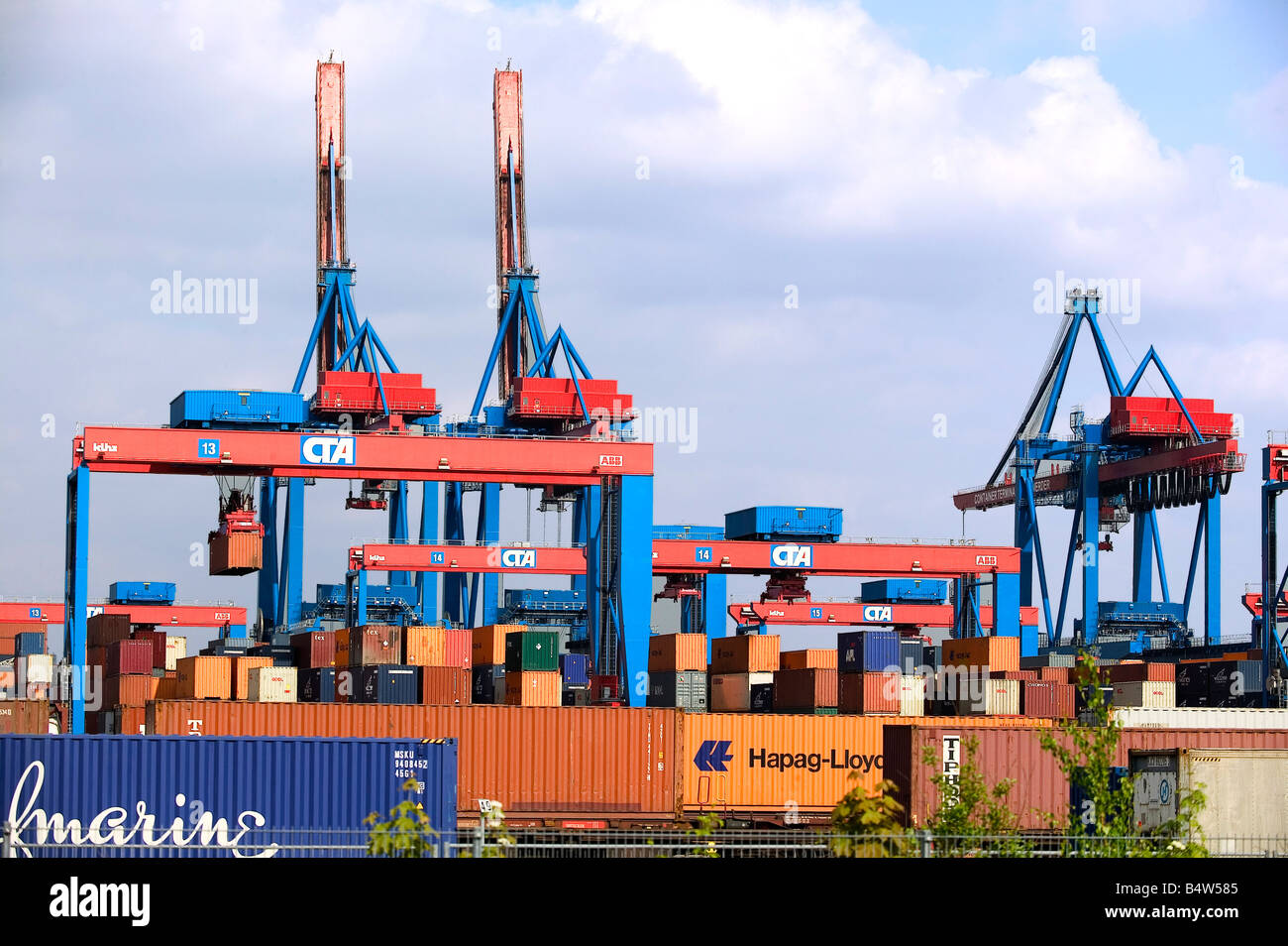 Marine cargo terminal hi-res stock photography and images - Alamy