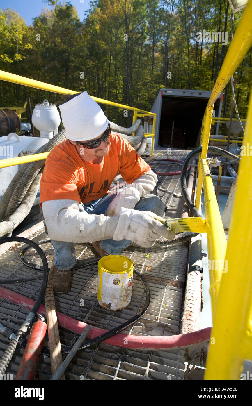 Natural Gas Drilling Rig Stock Photo - Alamy