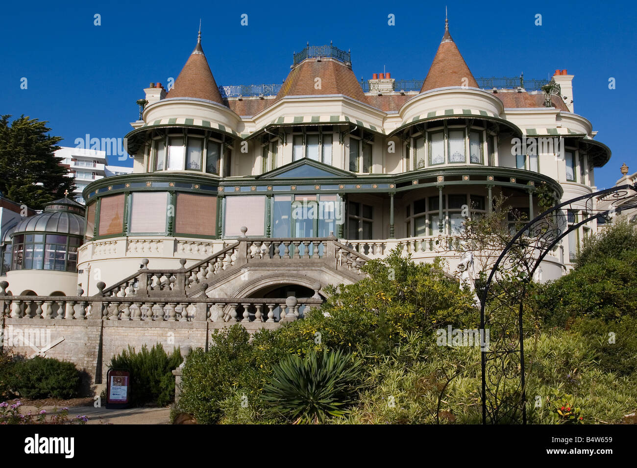 The Russell-Cotes Museum in Bournemouth, Dorset Stock Photo - Alamy