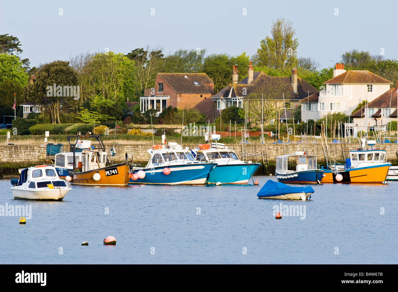 New forest fishing uk hi-res stock photography and images - Alamy