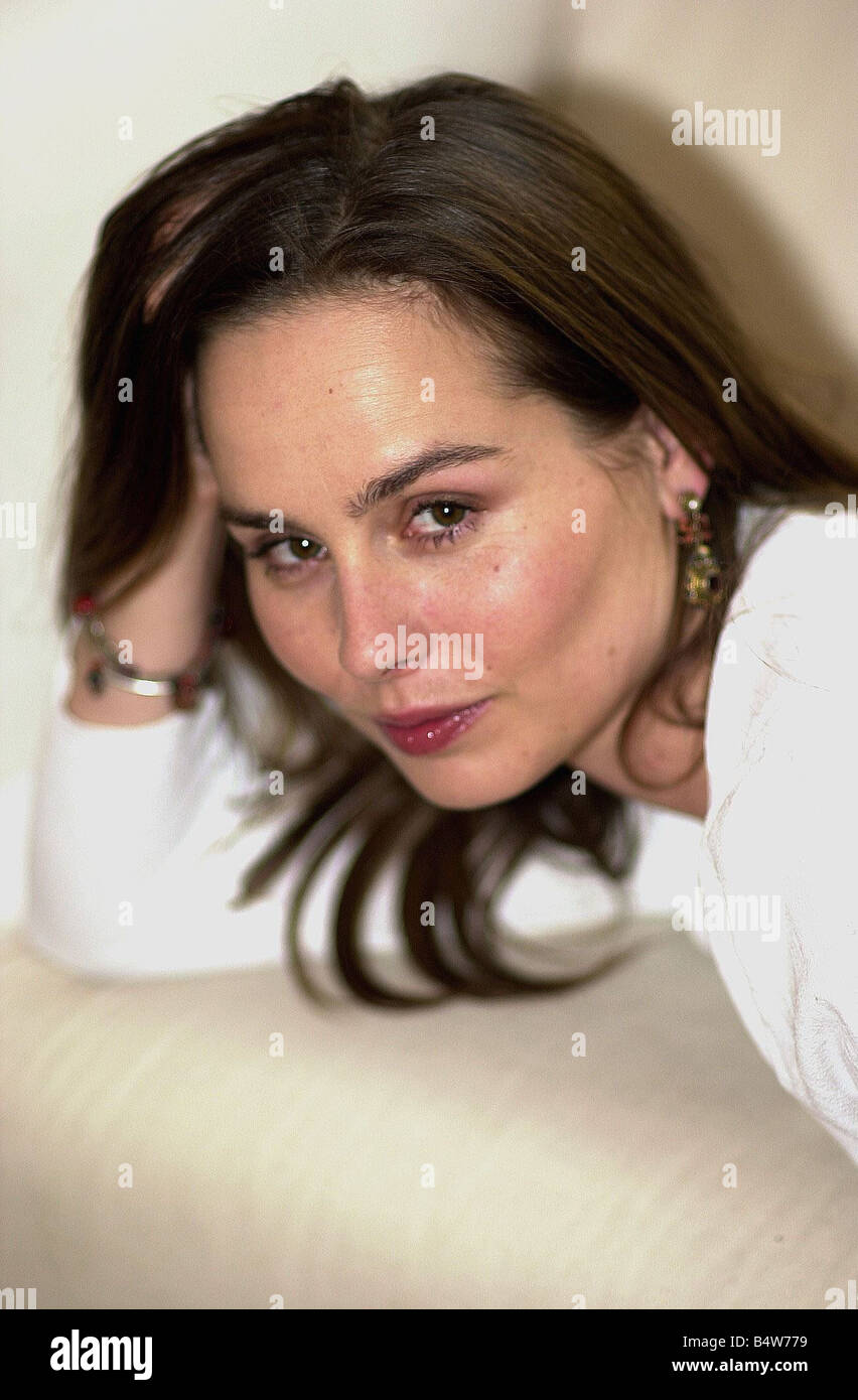 Tara Fitzgerald May 2002 Actress BRITISH ACTRESS TARA FITZGERALD ...