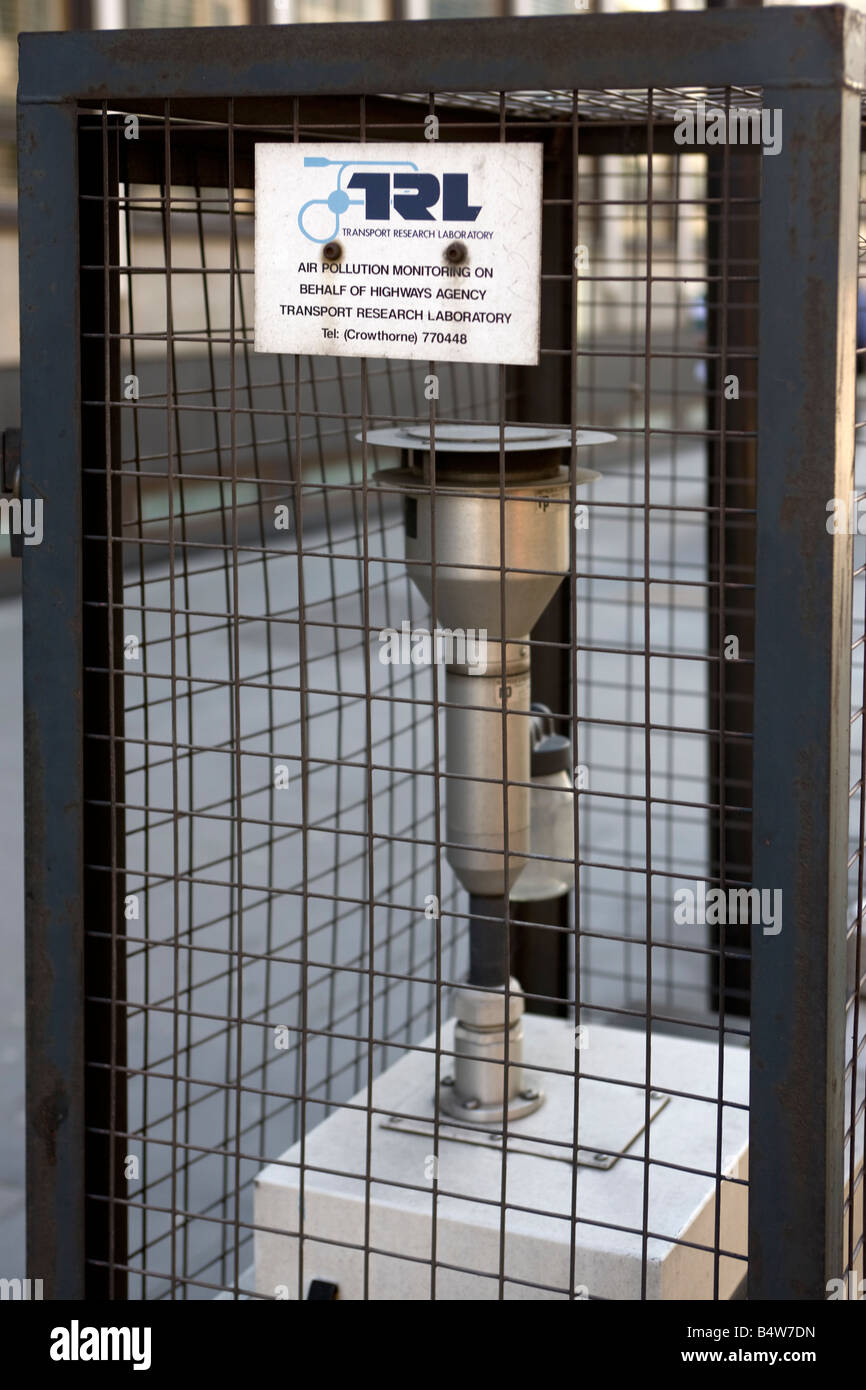 Air pollution research london hi-res stock photography and images - Alamy