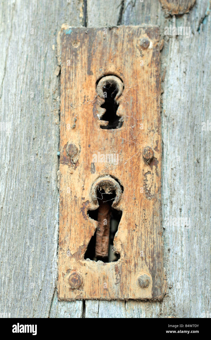 Old lock france hi-res stock photography and images - Alamy