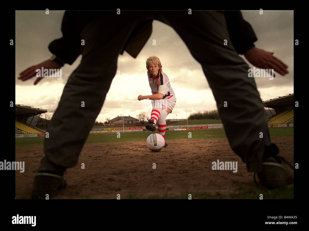 Lesley Fitzsimons actress kicks ball at Jim Leishman March 1998 PIC BY ...