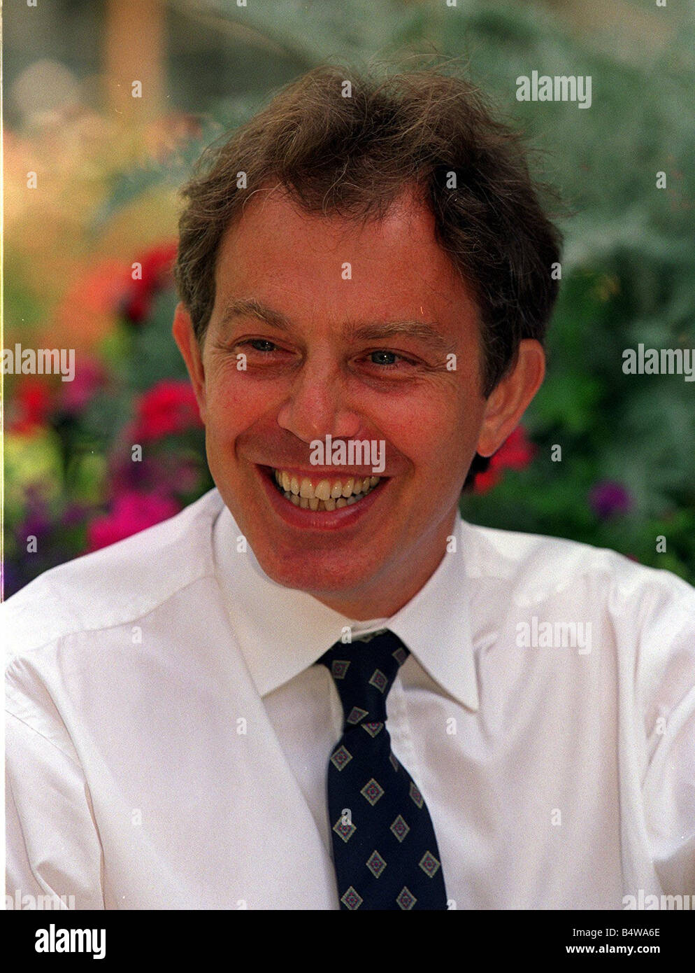 Tony blair 1997 hi-res stock photography and images - Alamy