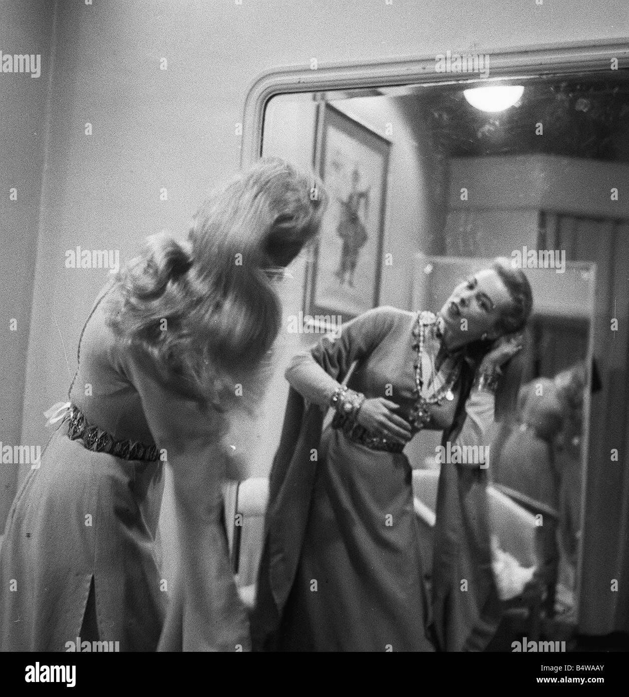 Janet leigh hi-res stock photography and images - Alamy