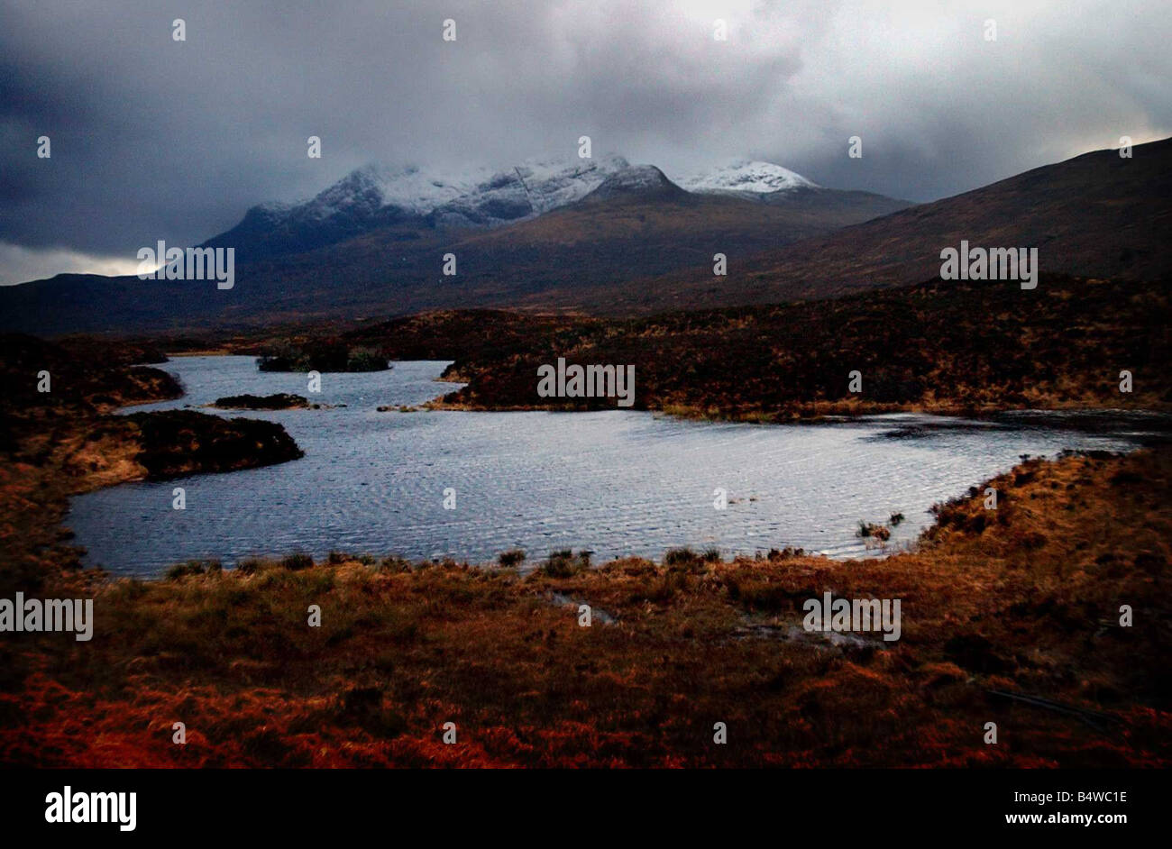 THE CULLIN MOUNTAINS ON THE ISLE OF SKYE CULLINS CULLIN RIDGE Stock ...