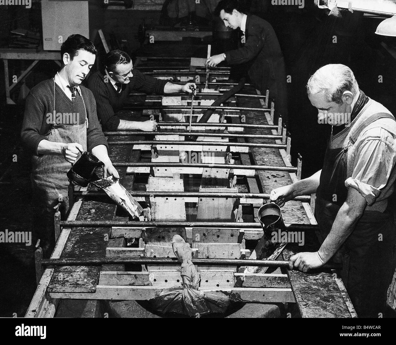 Ship model test hi-res stock photography and images - Alamy