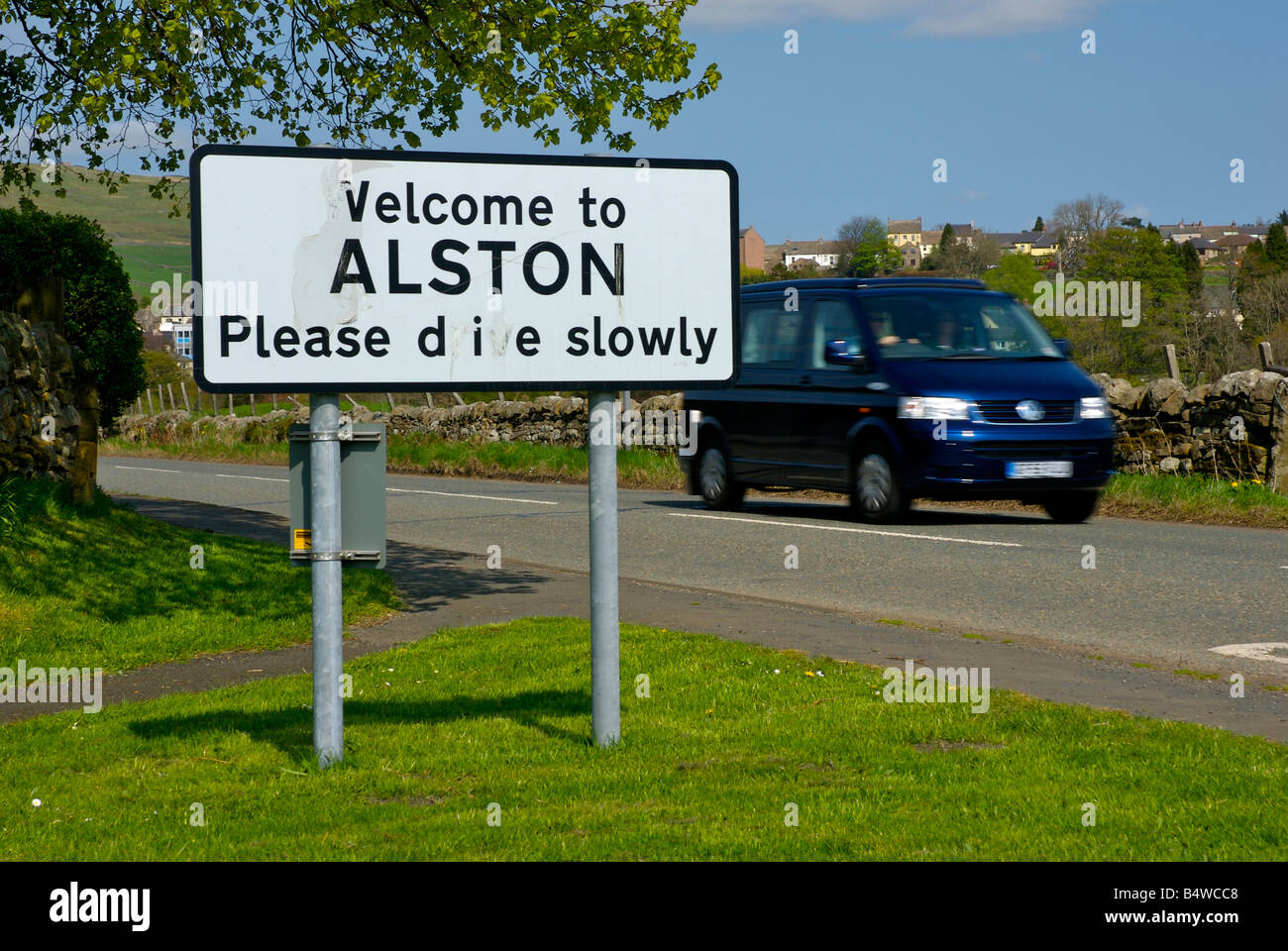 Defaced road sign hi-res stock photography and images - Alamy