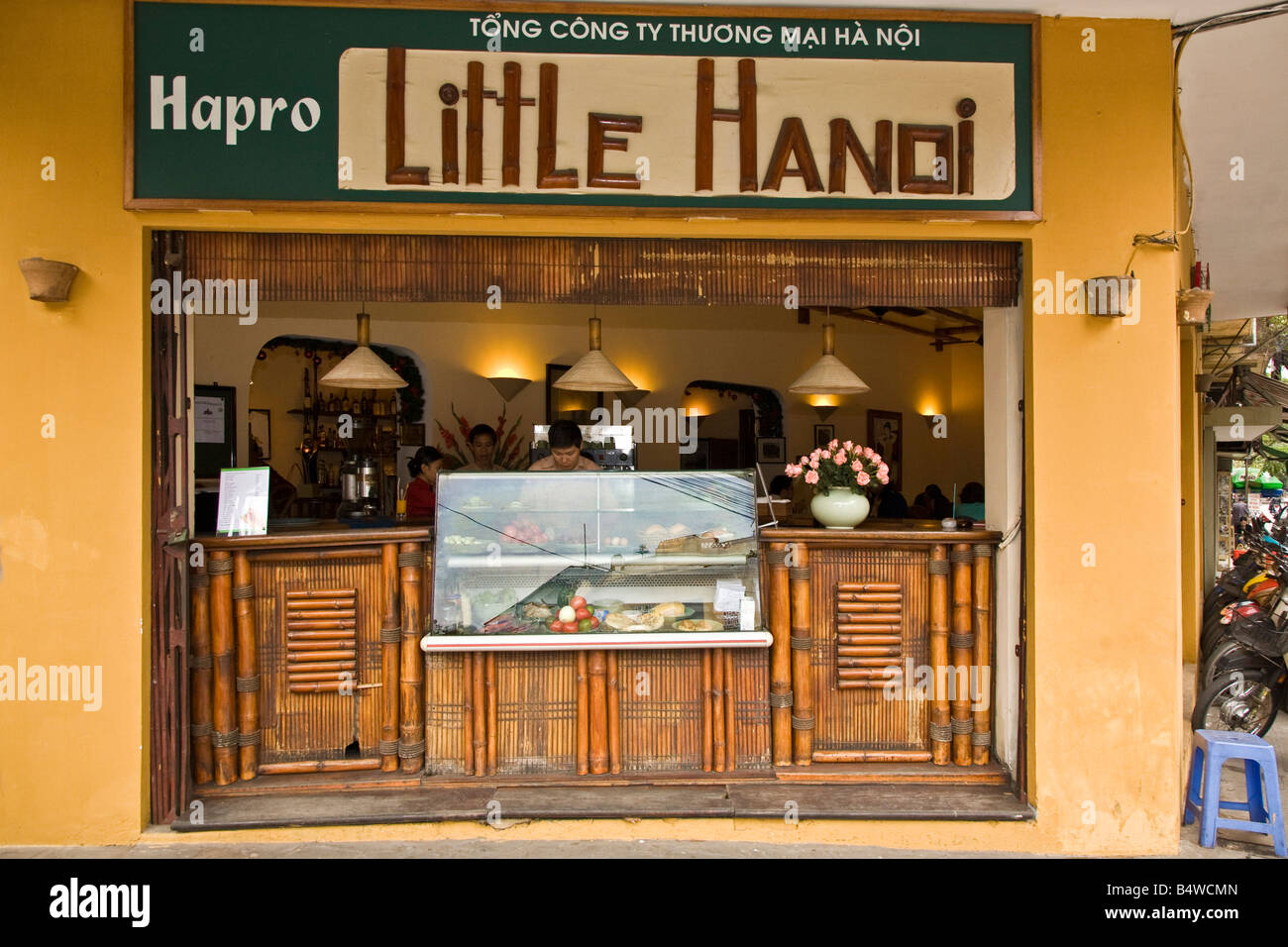 Little Hanoi restaurant north Vietnam Stock Photo - Alamy