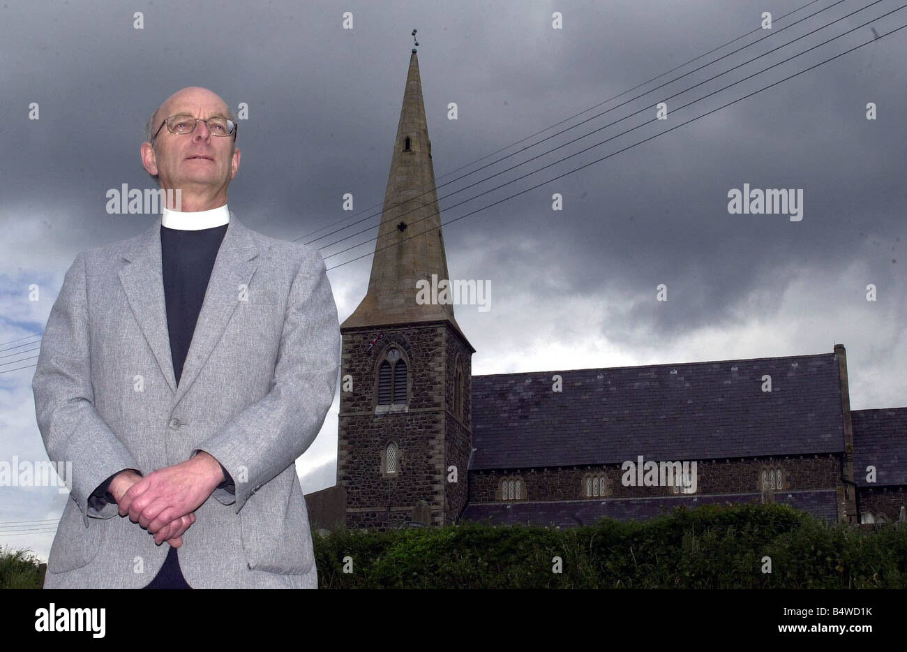 Rev John Pickering At Drumcree Parish Church July 2001 Rev John ...