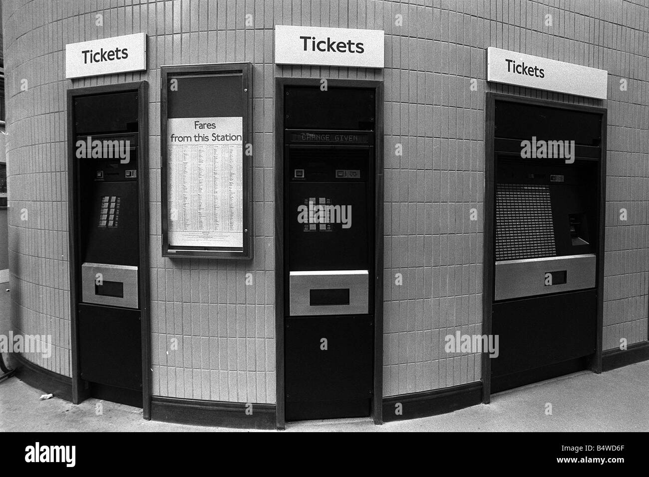 Hammersmith tube station Black and White Stock Photos & Images - Alamy