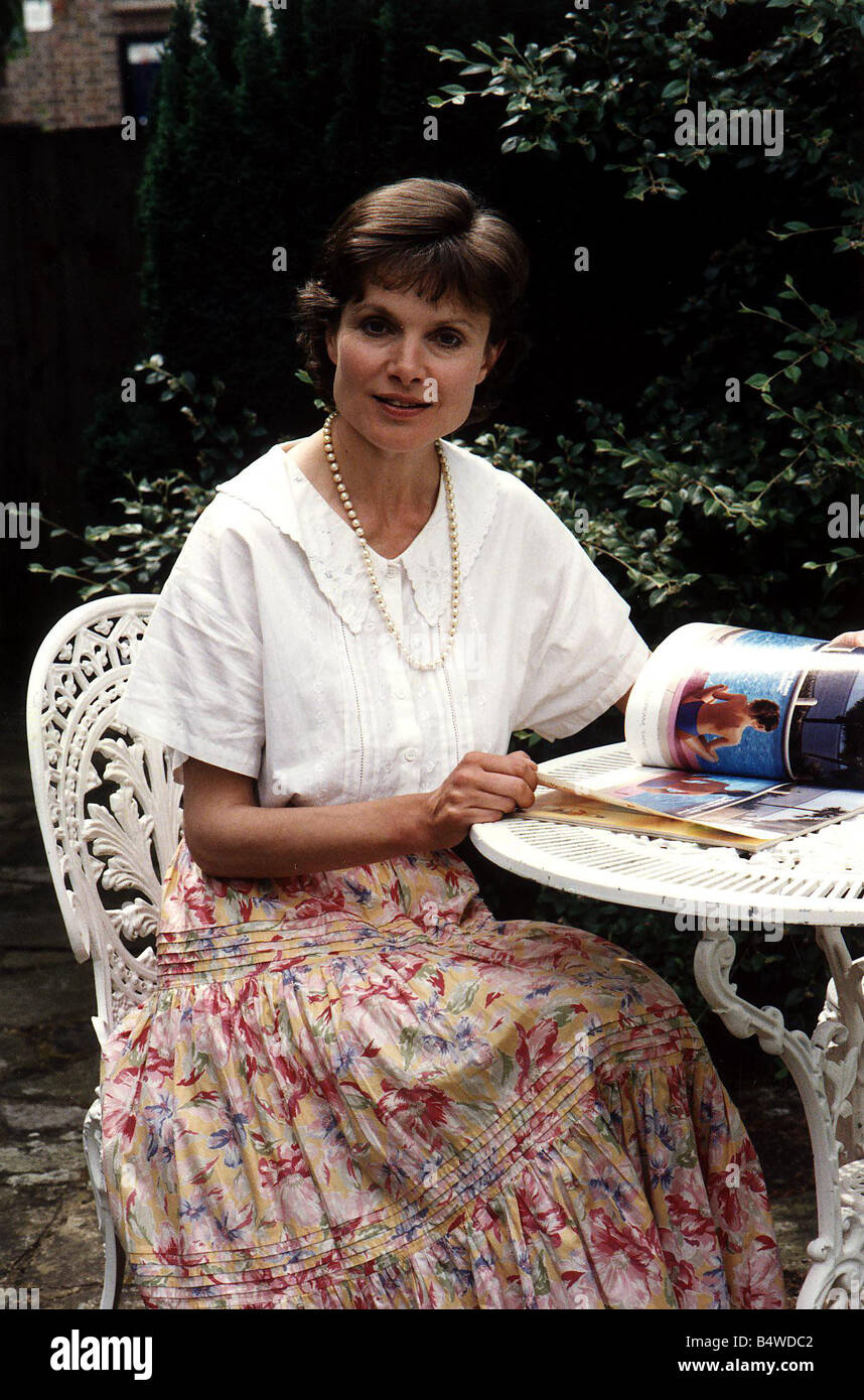 Madeline Smith Actress Stock Photo - Alamy