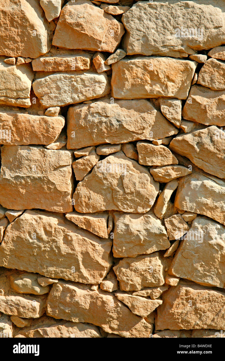 Mortarless construction hi-res stock photography and images - Alamy