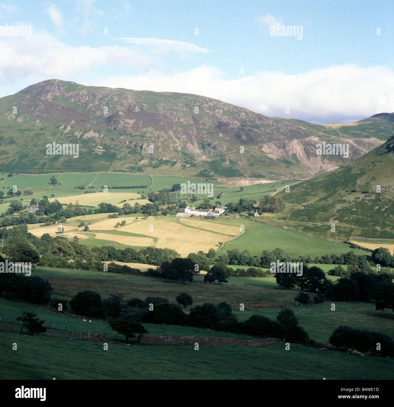 Cumbria The Lake District Mountains Lake Clouds England Landscape July ...