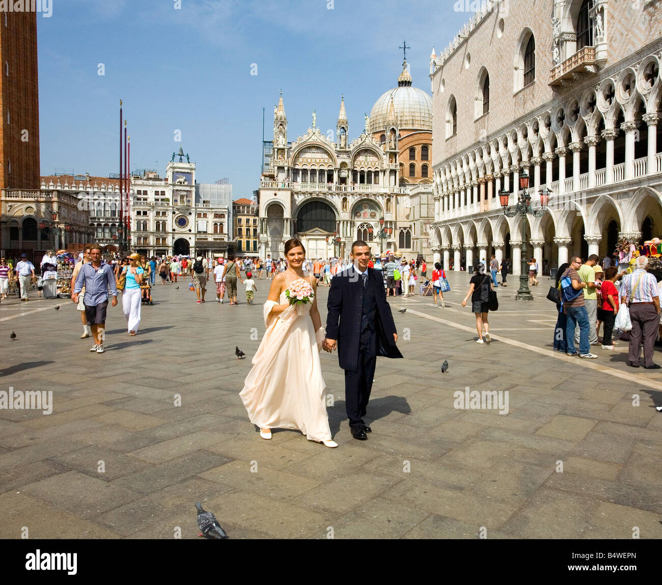 Married wedding in venice italy hi-res stock photography and images - Alamy