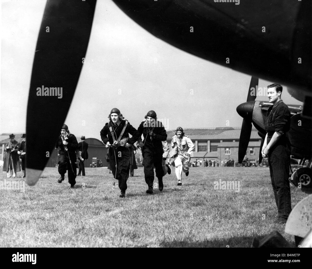 War World War II Battle of Britain Picture shows Spitfire pilots ...