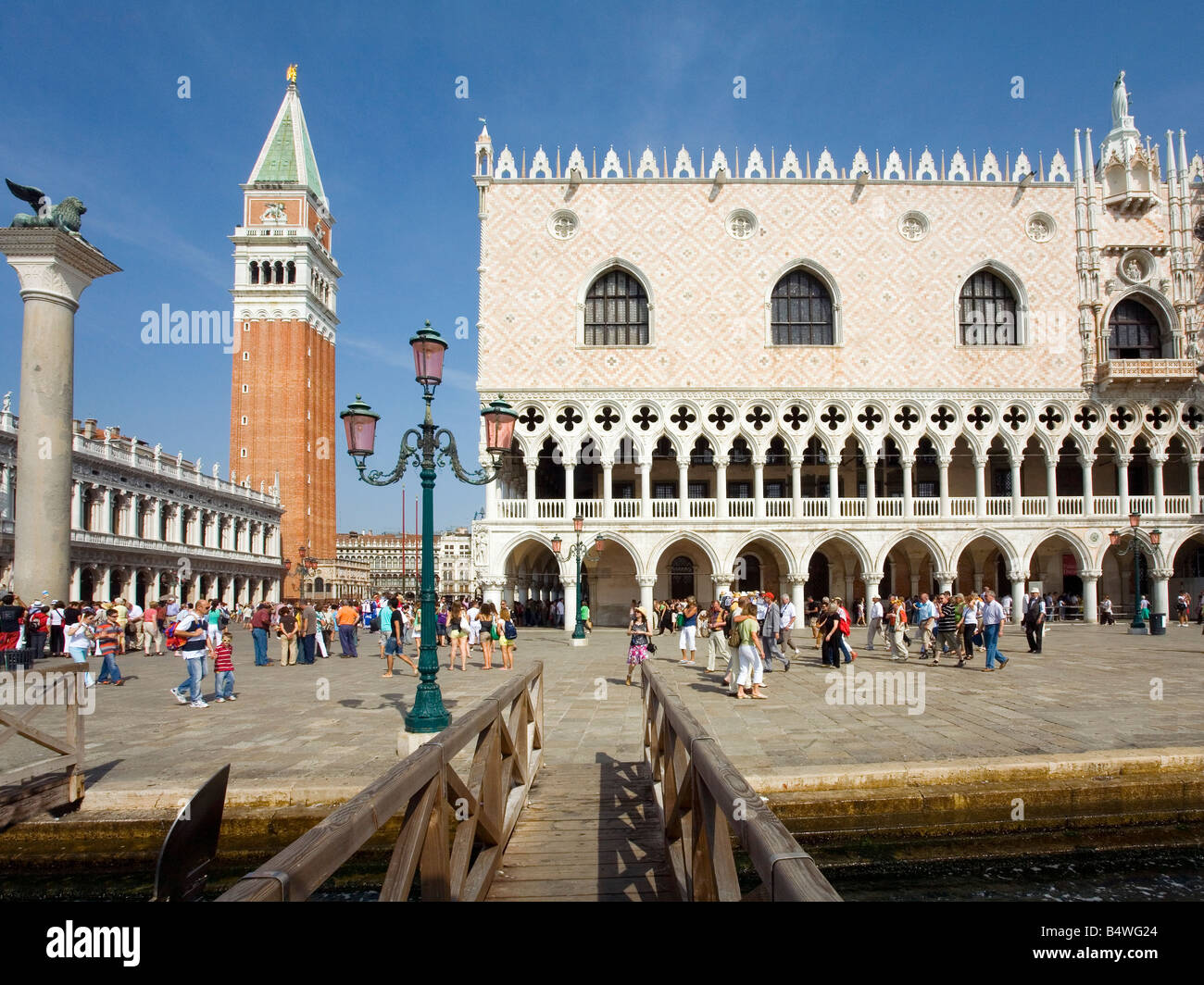 Saint marks palace hi-res stock photography and images - Alamy