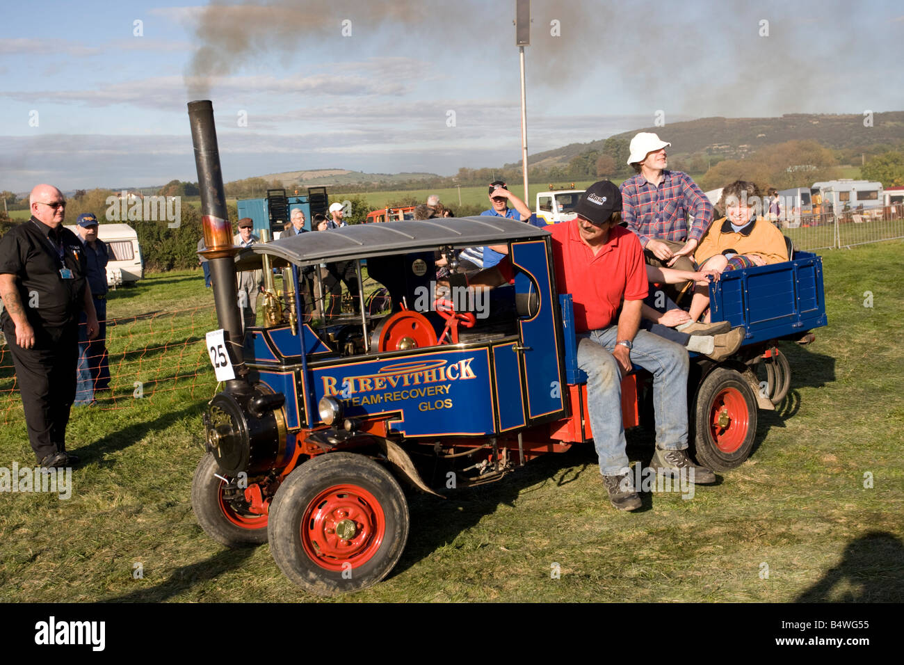 Model traction engine Steam Engine Rally Cheltenham Racecourse ...