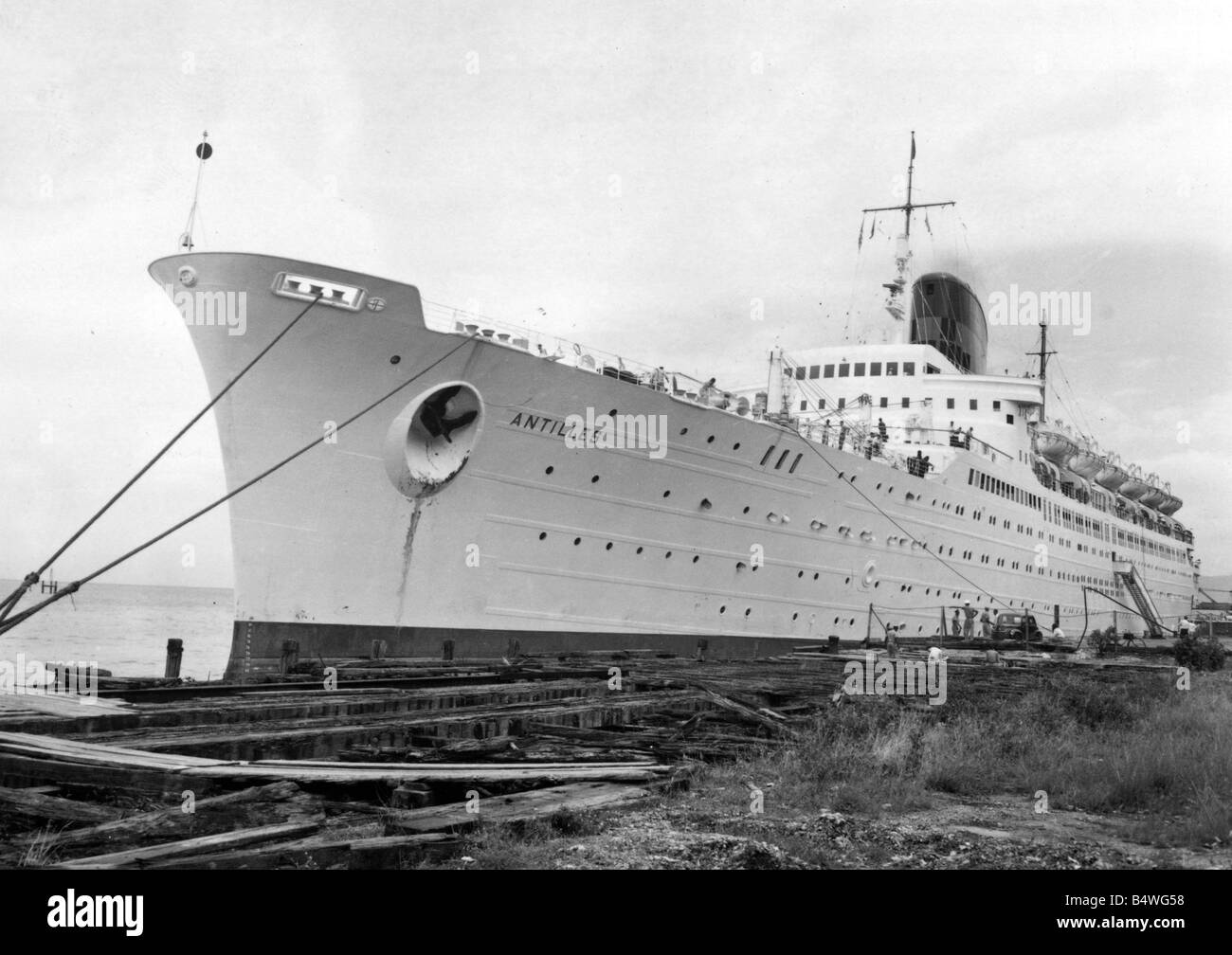 British gangster Dennis Stafford escape to Trinidad ;SS Antilles, the ...