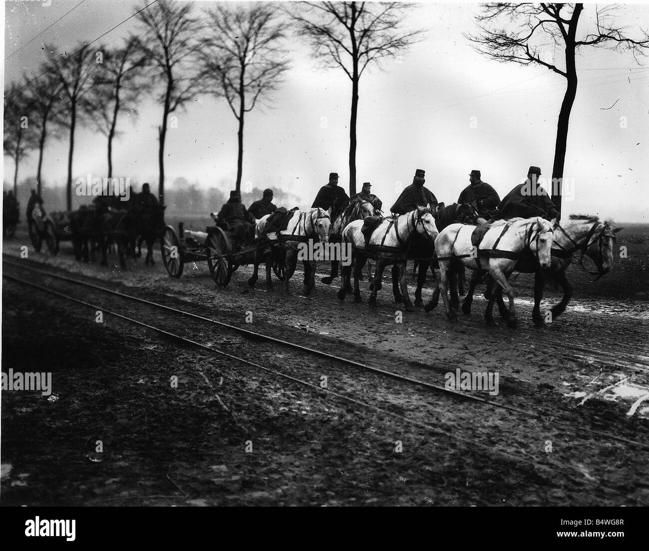 French artillery on the move DM 1190 Box 3 September 1914 French ...