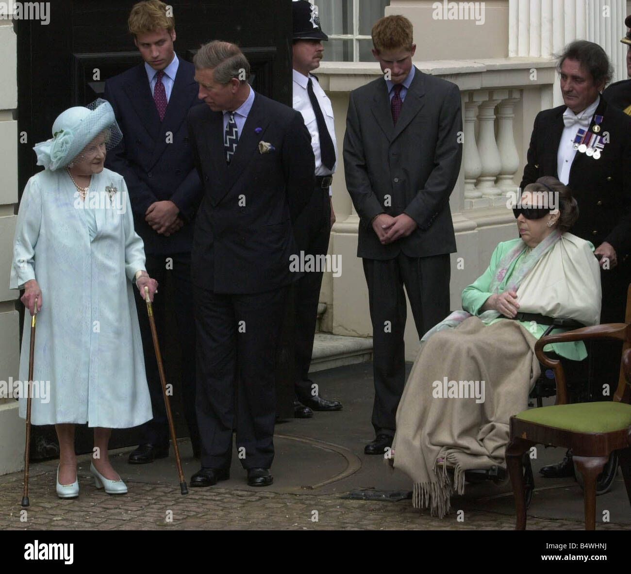 Aug 2001 hi-res stock photography and images - Alamy