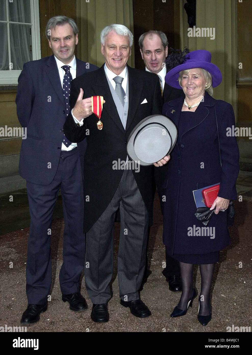 Newcastle United Manager Sir Bobby Robson and his wife Elsie collected ...