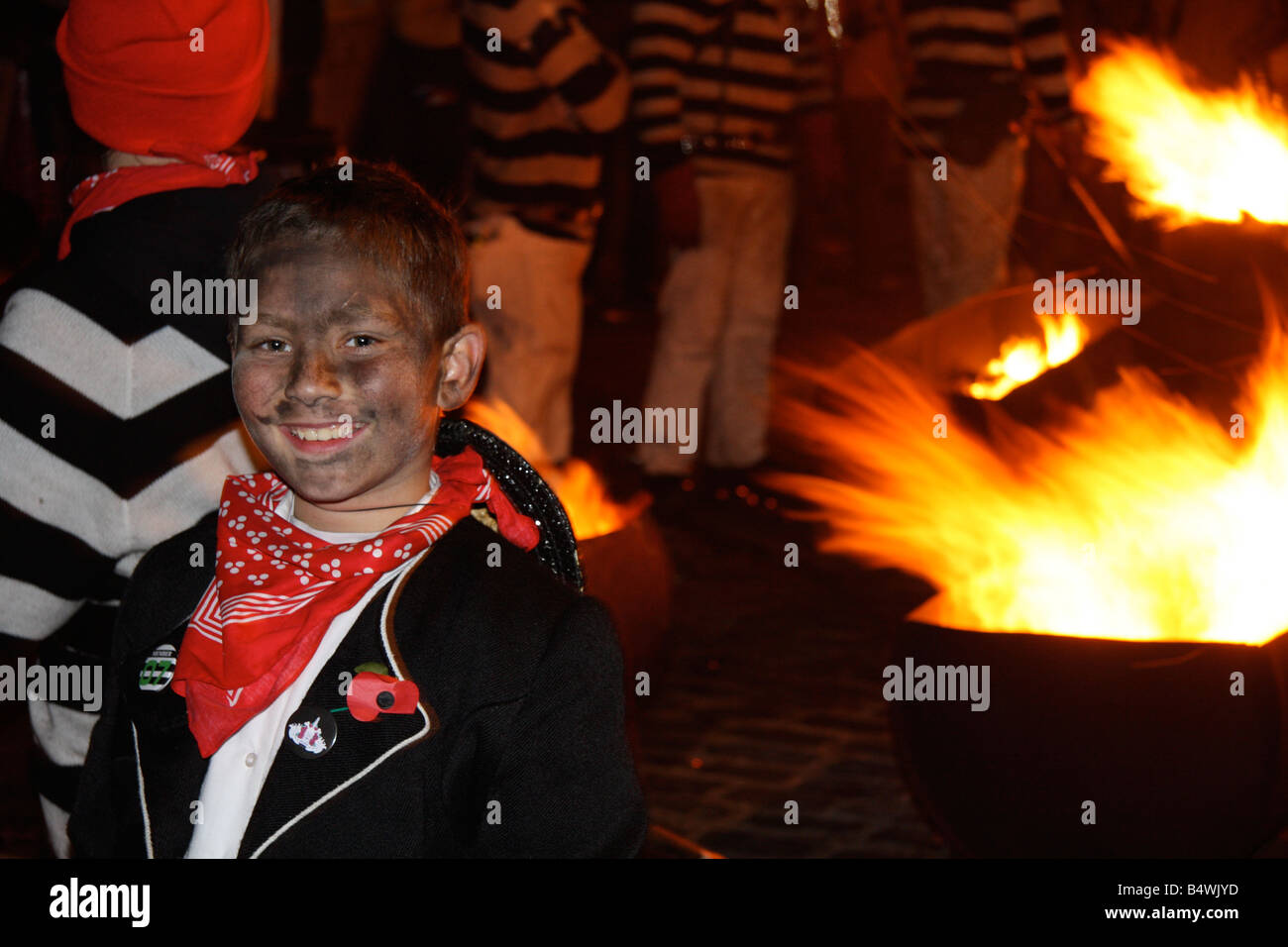 BOY SMUGGLER COSTUME FIRE BARREL LEWES BONFIRE NIGHT NOV. 5 FIREWORKS ...
